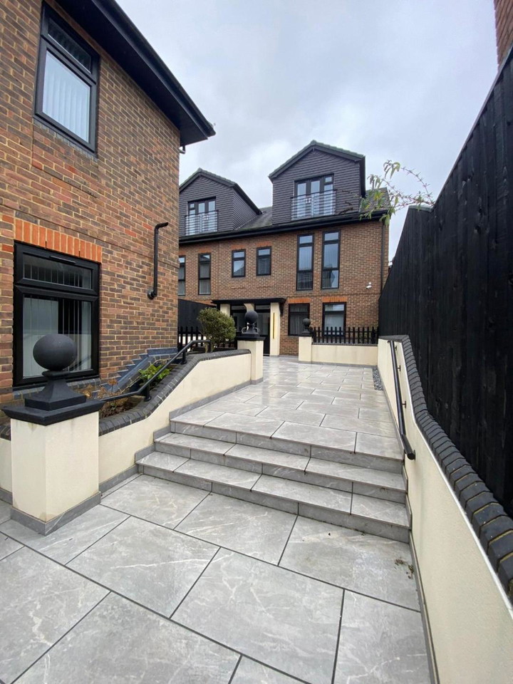 The Rye Retreat - 1br Modern Design With Smart Tv & Secure Underground Parking In Central High Wycombe Hp13, Sleeps 3 - High Wycombe