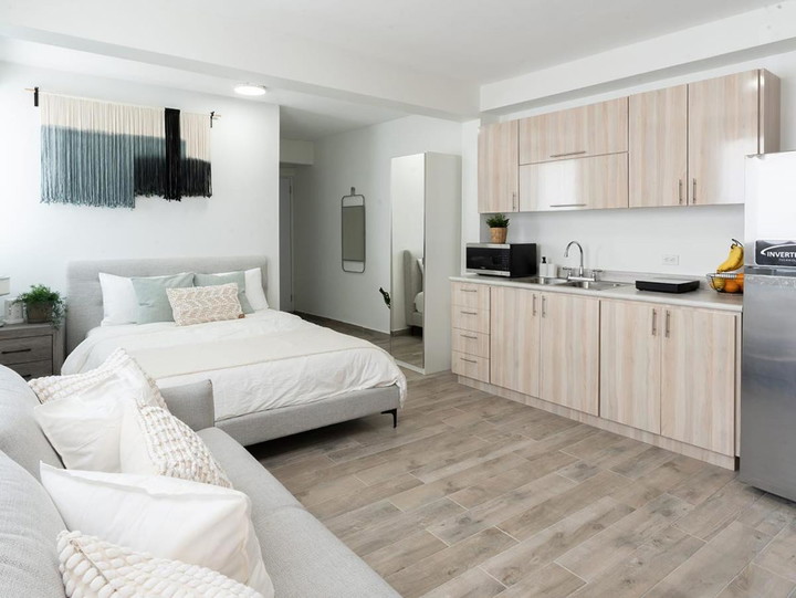 Aqua Terrazas Studio 1 - Ada Accessible - Beach, Pool & Dining - Dorado