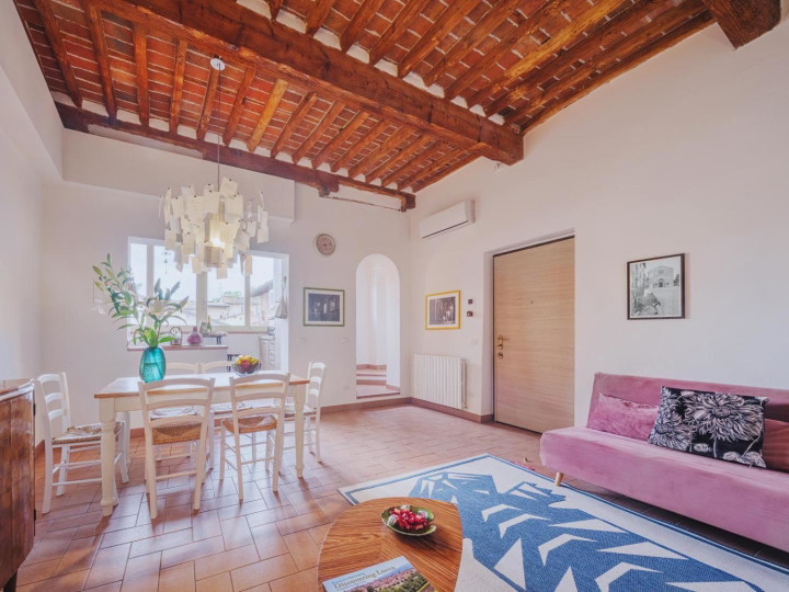 Casa Aida Luxury Apartment In The Heart Of Lucca - Alpes
