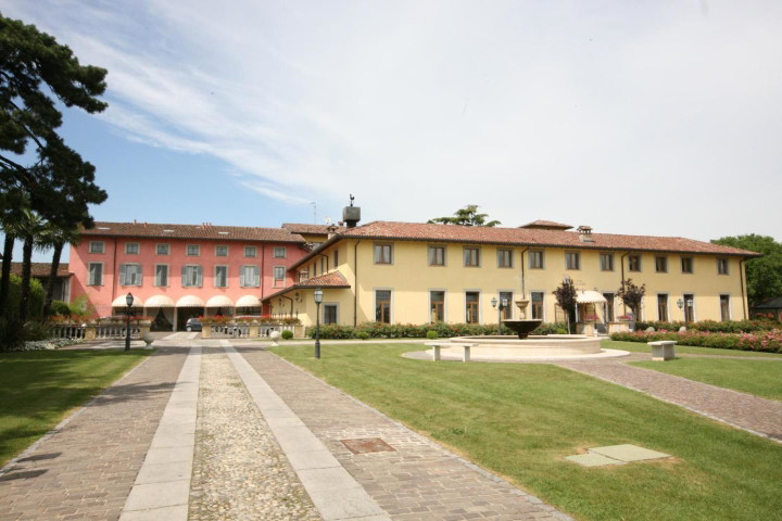 Bes Hotel Bergamo Cologno Al Serio - Bergame