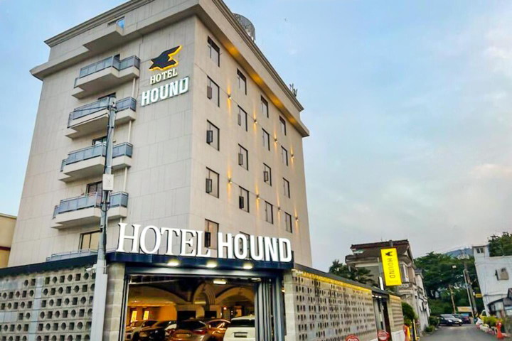 Suncheon Hound Hotel Suncheon Station Branch - Yeosu-si