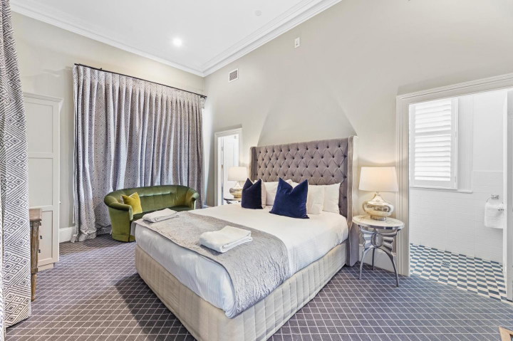 The Houston Boutique Hotel Wagga - Wagga Wagga