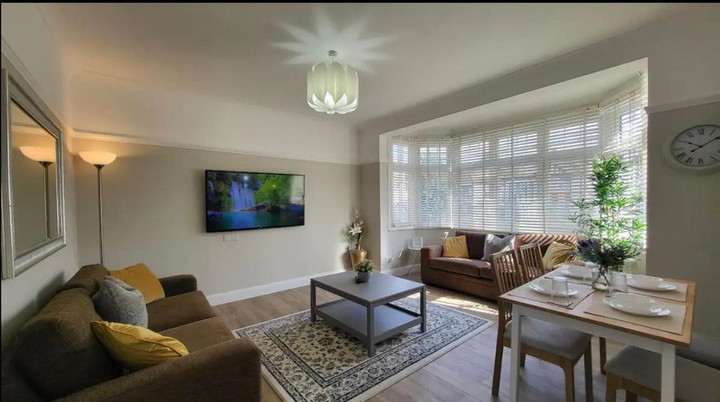Beautiful 4bedroom 2bath Wifi And Free Parking - Croydon, UK