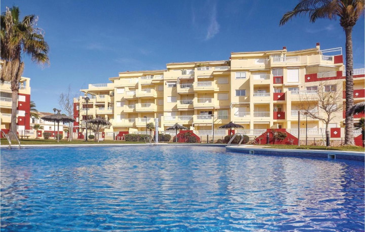 Awesome Apartment In Denia With Swimming Pool - Dénia