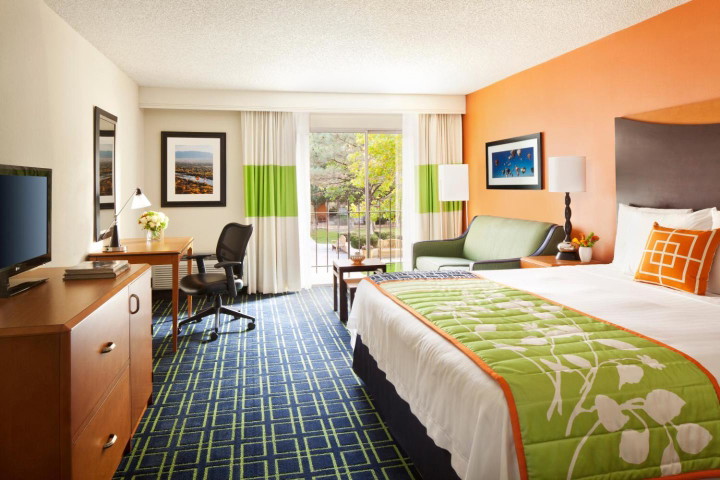 The Querque Hotel - Albuquerque, NM