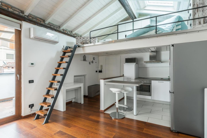 In Our Home By Holiday Solutions - Como