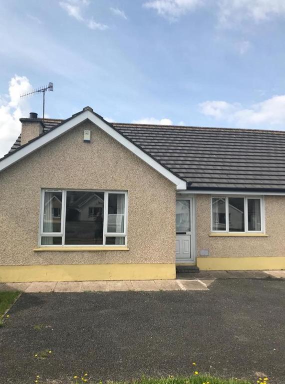 Surf Cottage Armada - Bundoran