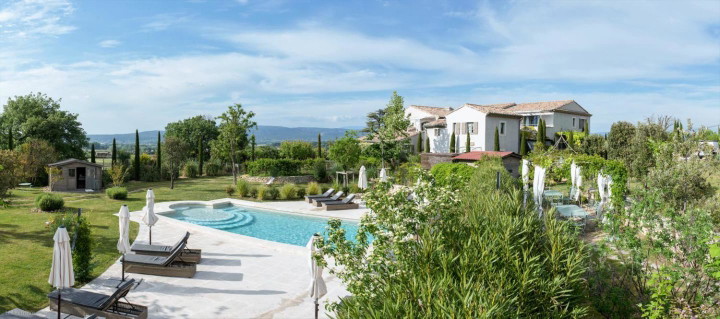 Résidence Les Petitons- Luberon Lodges & Heated Pool - Luberon