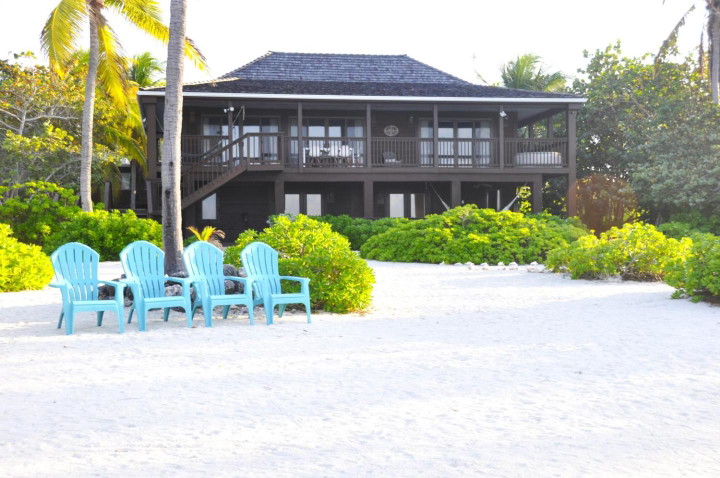 Featherstone Upstairs Apartment, Cayman Brac - Cayman Islands