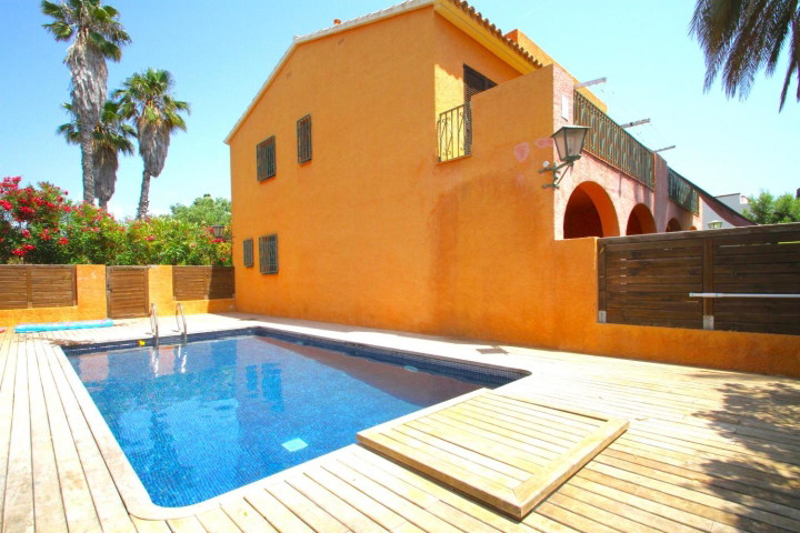 Arenda Miami Playa Holiday Home Terracota - Mont-roig del Camp