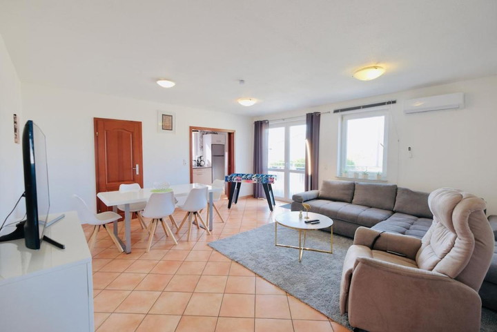 Apartment Hannover 7 Personen Monteure Und Firmen Work And Stay - Garbsen