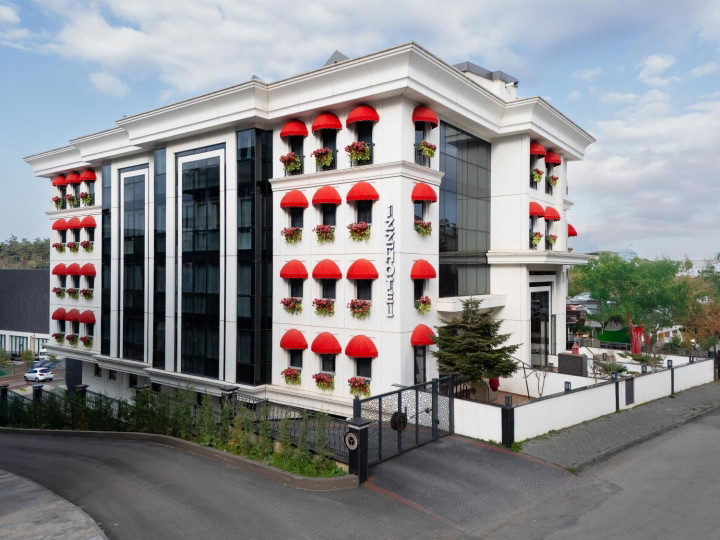 İZz Hotel Koşuyolu - Kartal