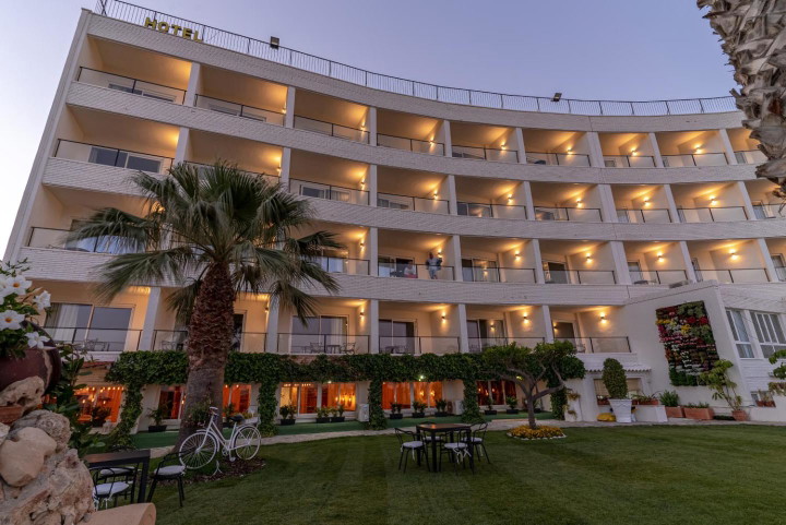 Ramada Resort By Wyndham Puerto De Mazarron - Puerto de Mazarrón