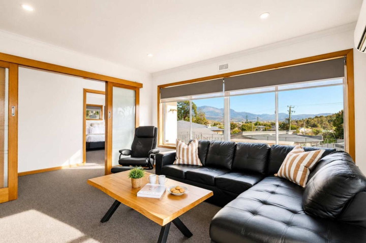 Residence At 165 Great For Large Groups Sleeps 11 - Hobart
