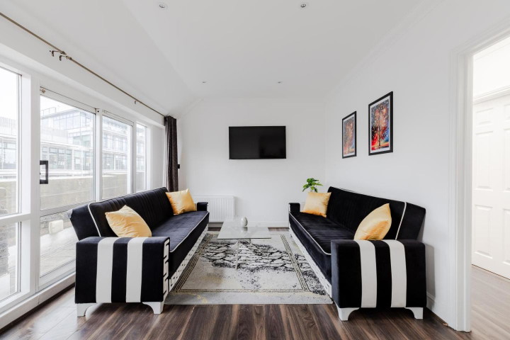 Central 2 Bedroom Penthouse By Hyde Park - Chelsea