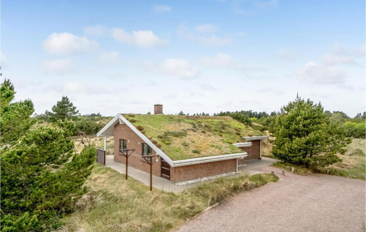 Awesome Home In Blåvand With Sauna - Blåvand