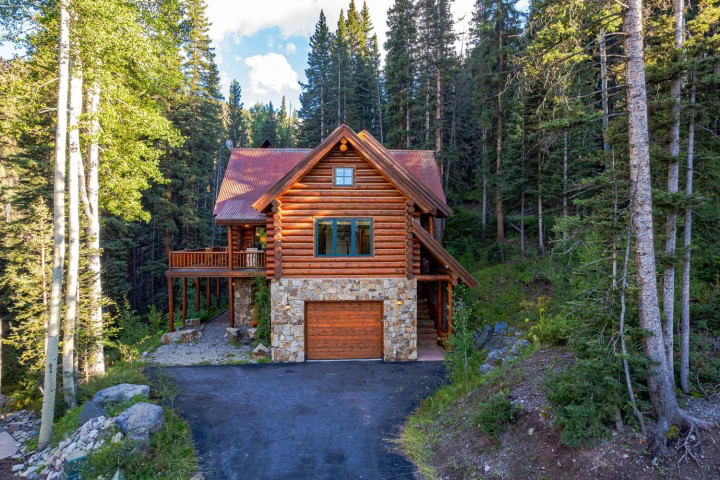 Stunning Views! Ski-in/out Mountain Village Cabin - Telluride, CO