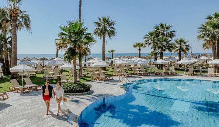 Golden Bay Beach Hotel - Cyprus
