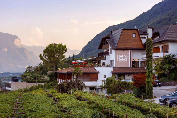 Hotel Haus Am Hang - Bolzano