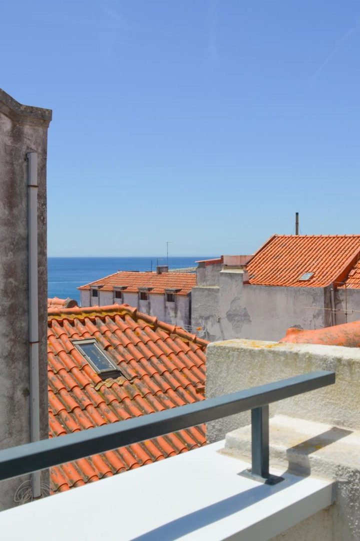 Casa Luminosa - 160m To The Beach, Located In The Historical Center Of Sesimbra - Sesimbra
