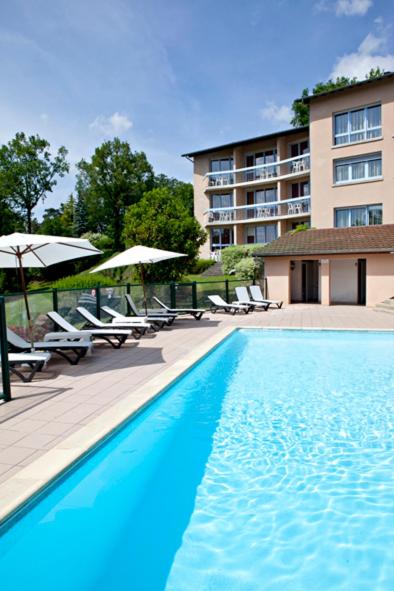 Hôtel Du Lac - Cantal