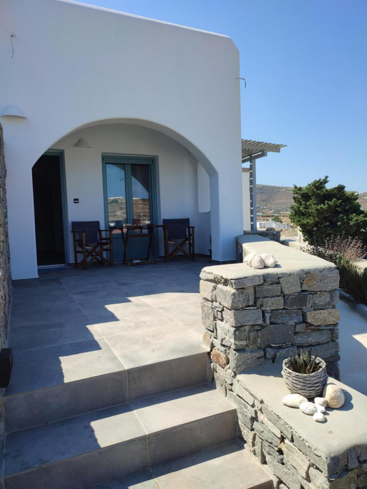 Sifnaiou Traditional Houses 1 & 3 - Paros
