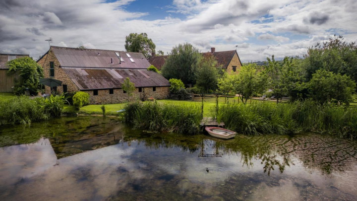 Shave Farm - England
