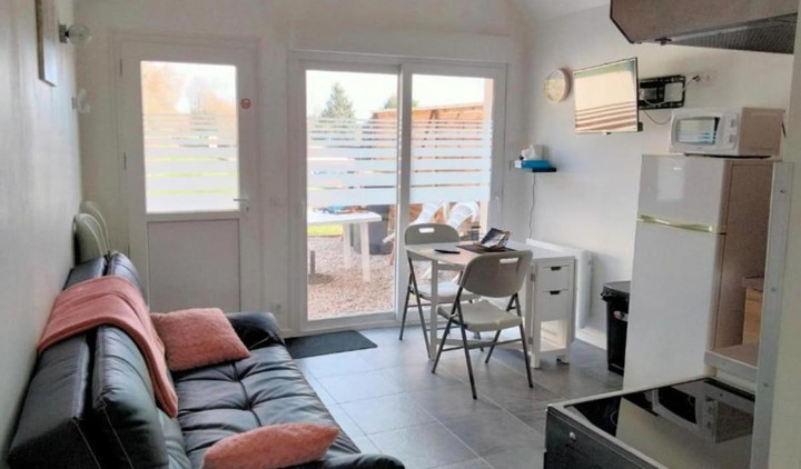 Petite Maison Avec Cour - Haute-Normandie