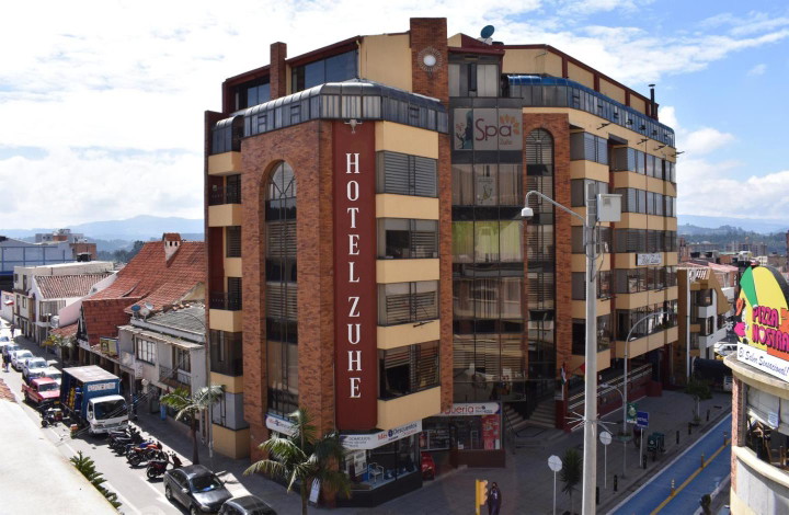 Hotel Zuhe - Paipa