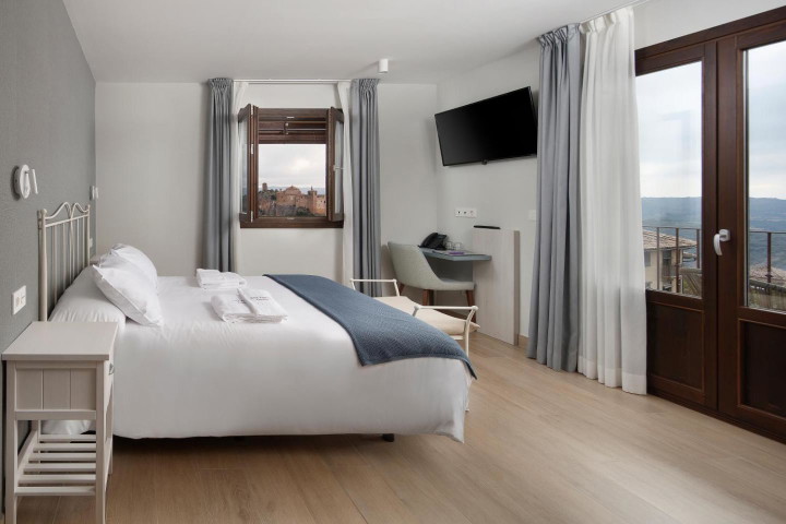 Hotel Vinoteca Alquezar - Adults Only - - Alquézar