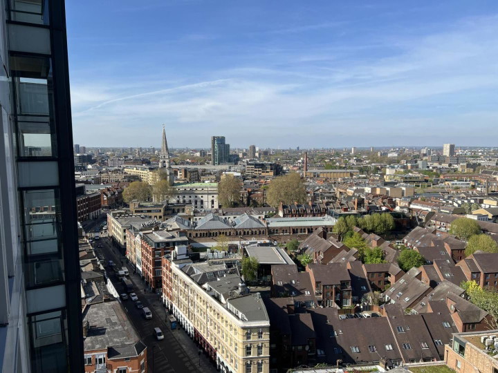 Highrise In Shoreditch - City of London