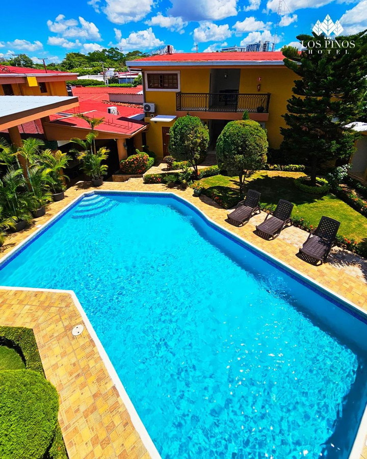 Hotel Los Pinos - Managua