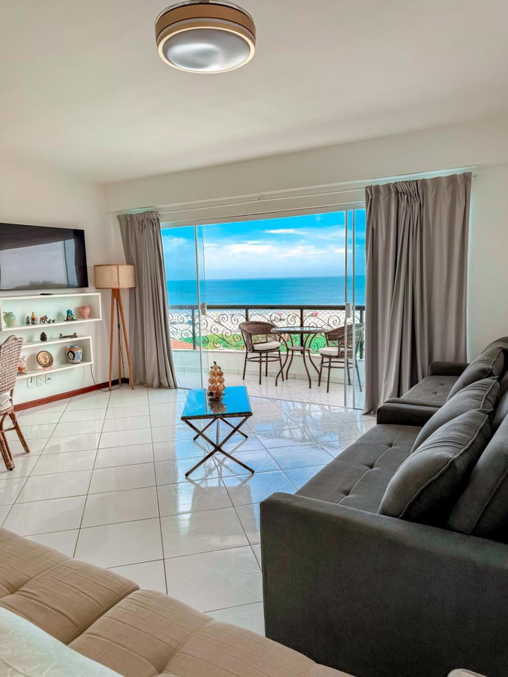 Hospedatom - Incrível Apartamento Frente Mar Praia Grande - Arraial do Cabo