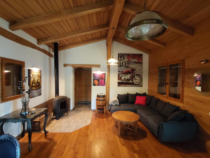 Le Chalet Des Oliviers - Alès