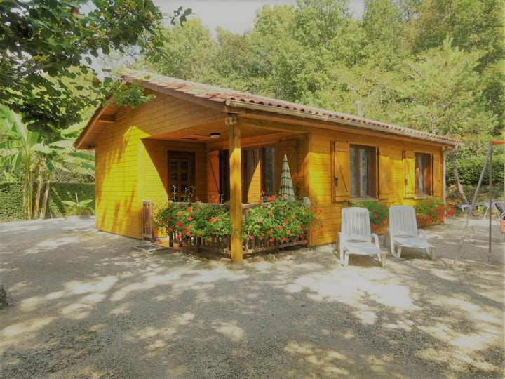 Gite Les Pyracantas - Lesgitesdeshautsdevialot En Perigord - Dordogne