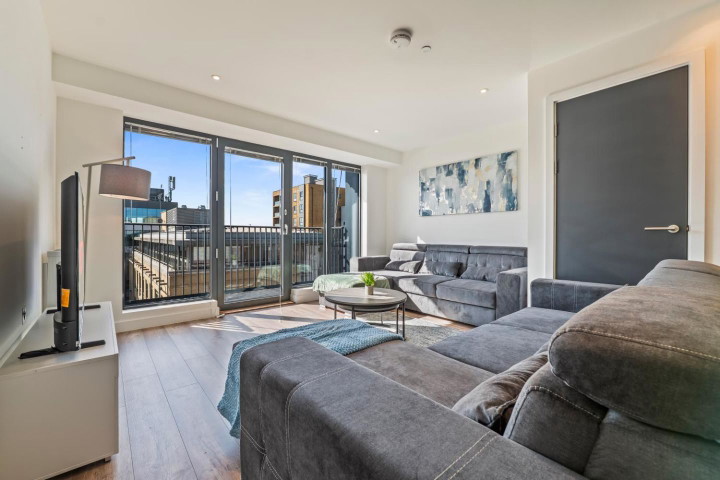 Stylish 1-bed Near Elizabeth Line & Heathrow - 斯勞