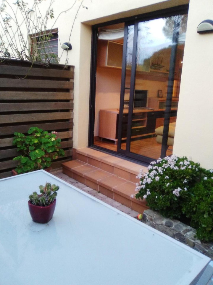 Apartamento Con Piscina - Llançà