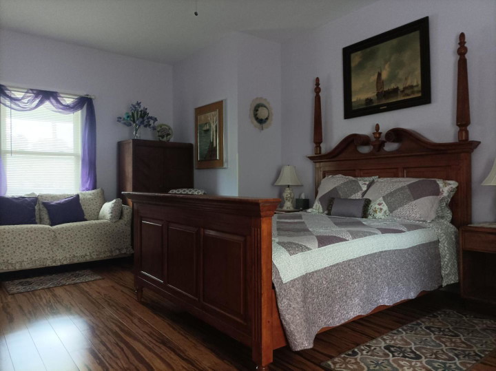 Cantuta Inn - Harpers Ferry, WV