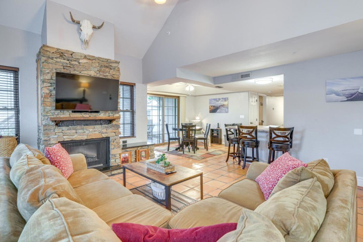Walk To Park: Snowbird Haven W/ Pool In Scottsdale - Scottsdale, AZ