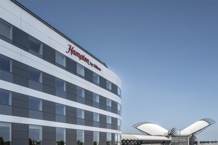 Hampton By Hilton Lyon Airport - Saint-Bonnet-de-Mure