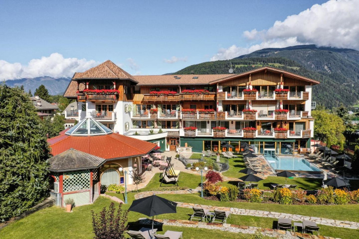 Mirabell Dolomites Hotel - Kronplatz