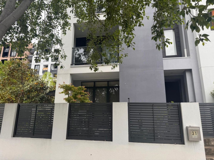 A Peaceful Residence In The Heart Of Penrith Close To The Train Station And Shopping Center - Saint Marys, Australia