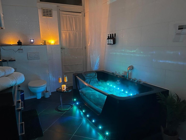 Beautiful Condominium With Jacuzzi - Brüssel Region