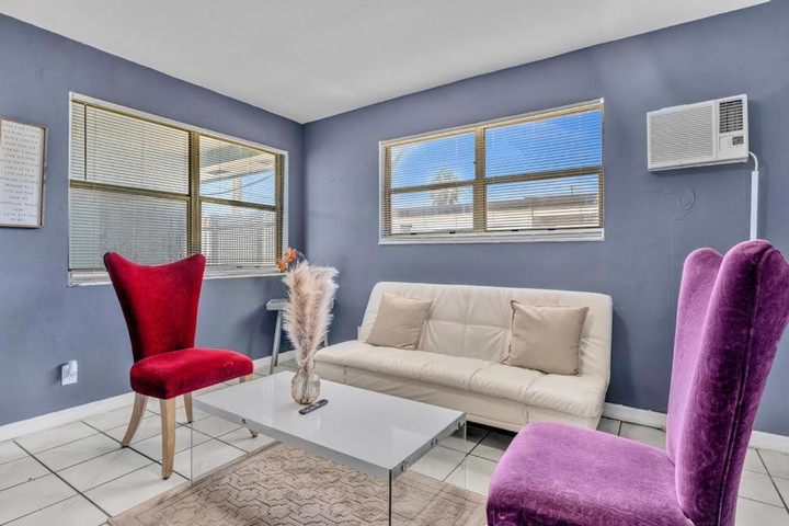 Hollywood Beach 1br In Gated Property King Bed! - Broward County, FL