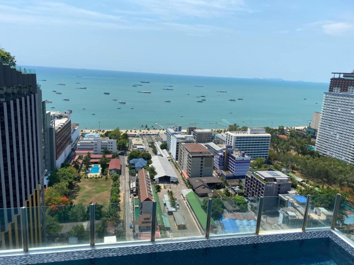 The Base In Pattaya City - Pattaya City