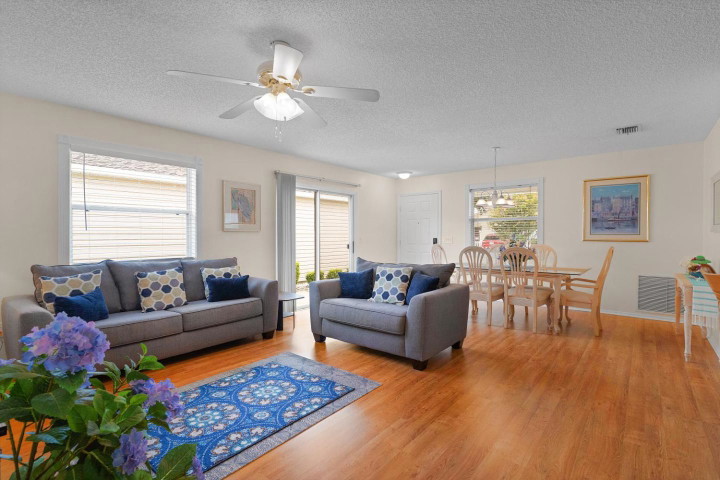 Sunnypeace Retreat - Lake Weir, FL