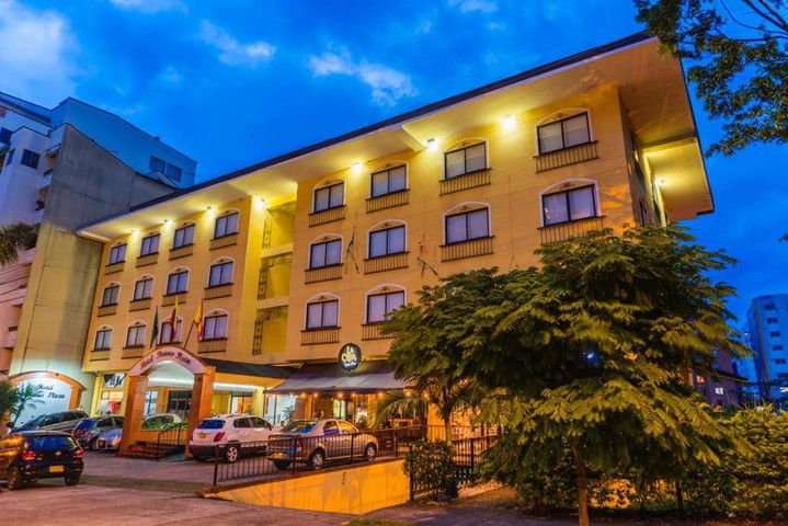 Hotel Pinares Plaza - Pereira