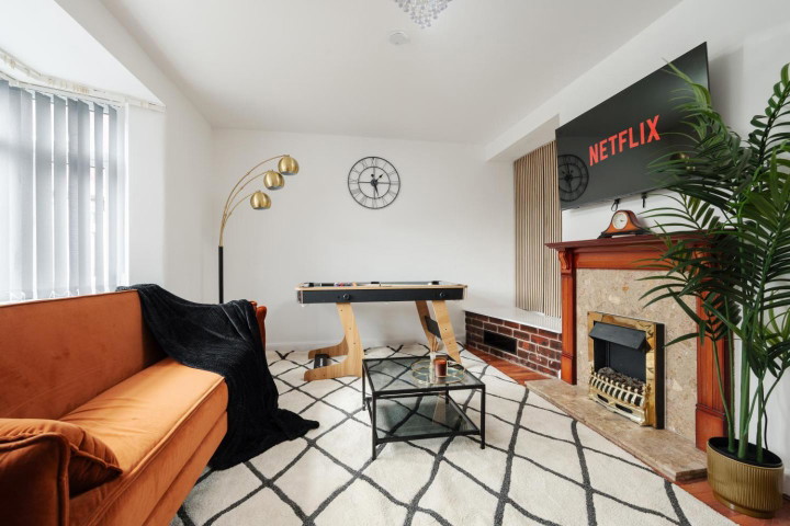 Exotic 3bd Home - Coop - Etihad - Pool Table - Rochdale