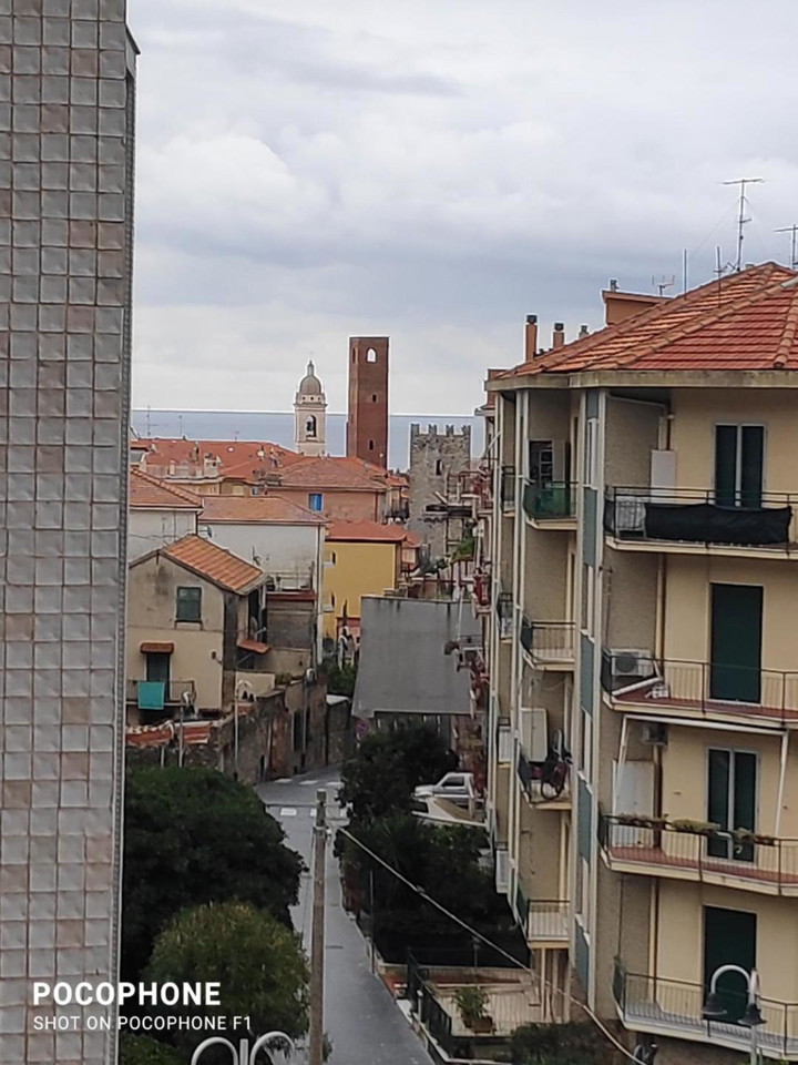 Fuori Le Mura - Noli