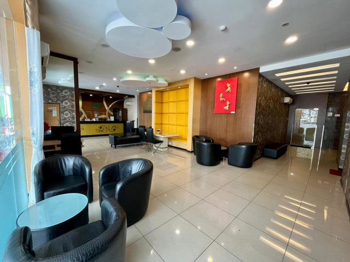 Eight Days Boutique Hotel - Impian Emas - Johor Bahru
